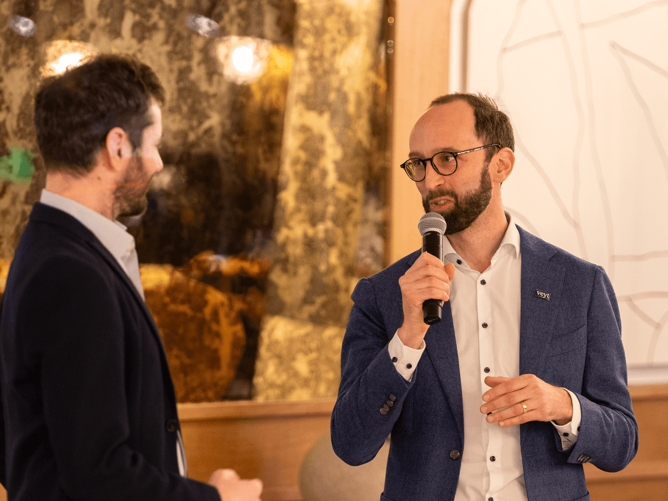 About Veyt – World-Leading Insights into Low Carbon Markets